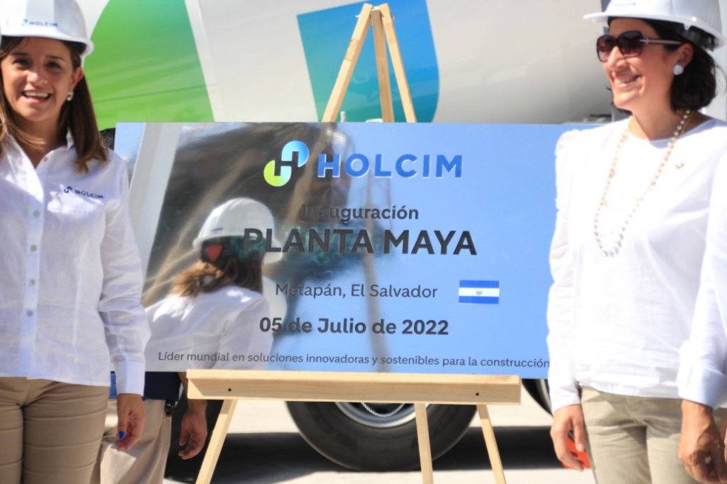 Holcim presenta nueva identidad corporativa e inaugura su segunda ...
