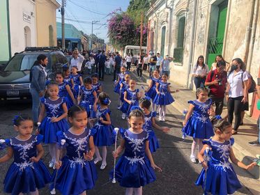 Tags 25 Aniversario Colegio Dominico santa ana